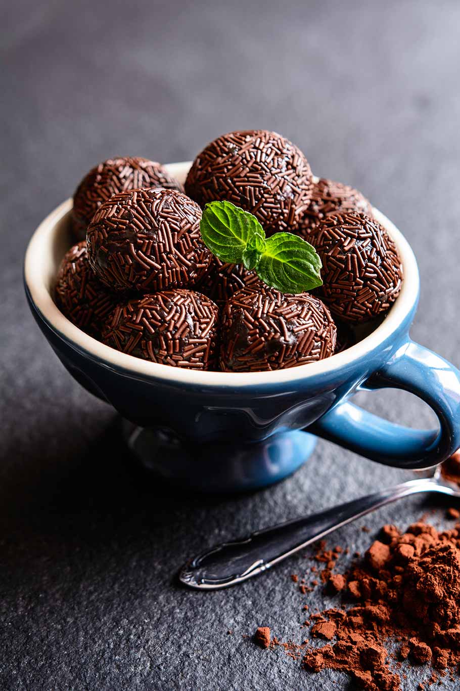 Trufas de chocolate, receta casera fácil