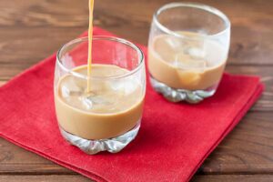 Crema de licor de ron - Recetinas