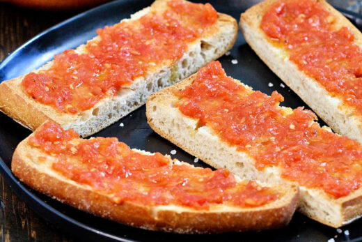 Pan con tomate, la receta original